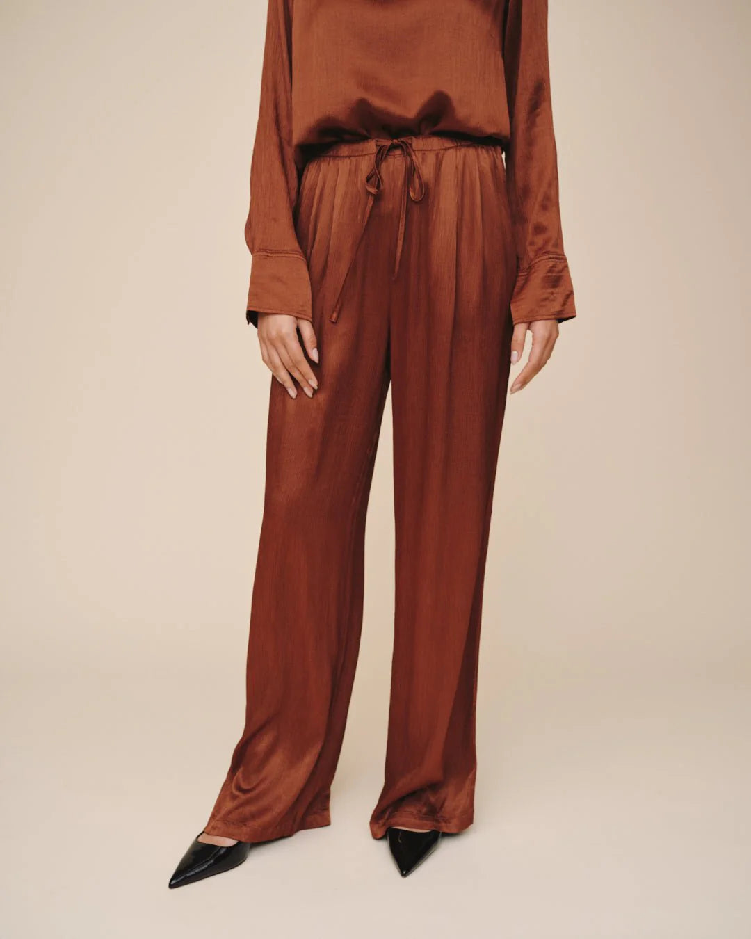 BD- EASY PLEATED WIDELEG PANT | MOLTEN BRONZE– Slate